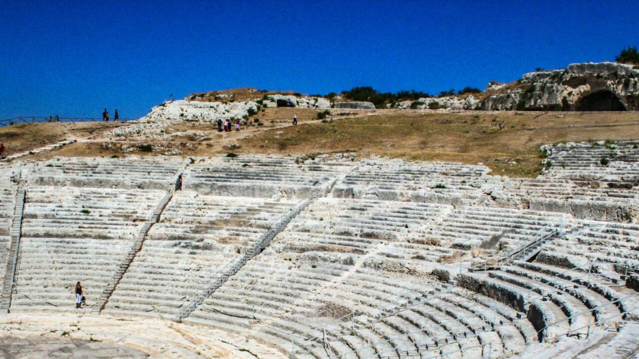 The Heroine's Sacrifice: A Depth Psychological Analysis of Sophocles ...